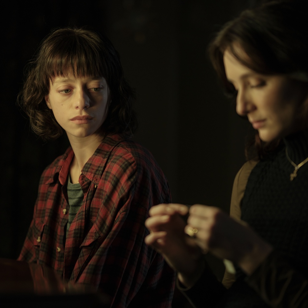 LES CHAMBRES ROUGES (2023) - Film québécois - Cinoche.com