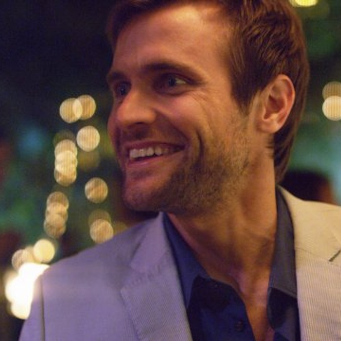 Neil Hopkins - Personnalité